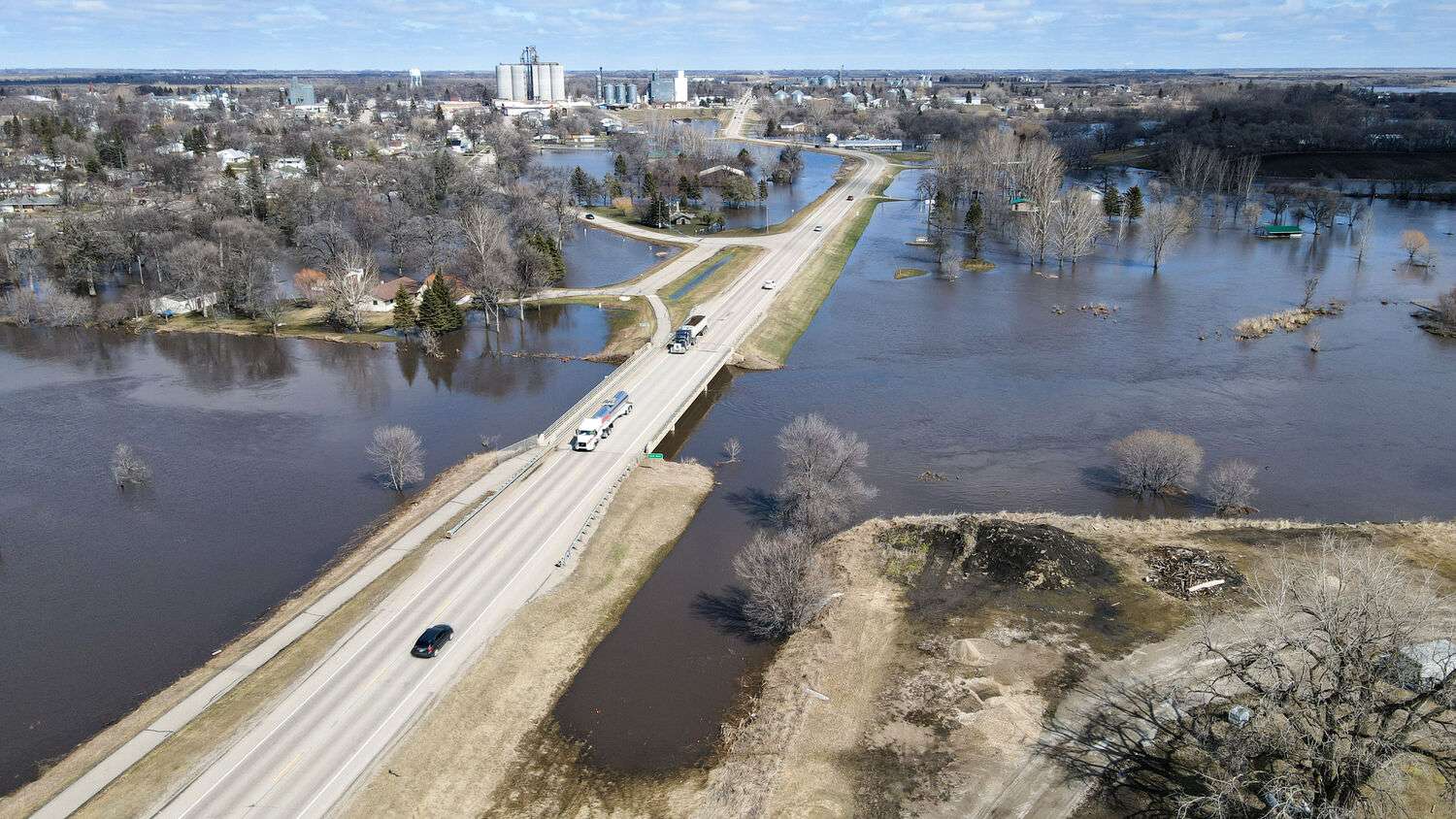 Water Resources Services - Moore Engineering, Inc.